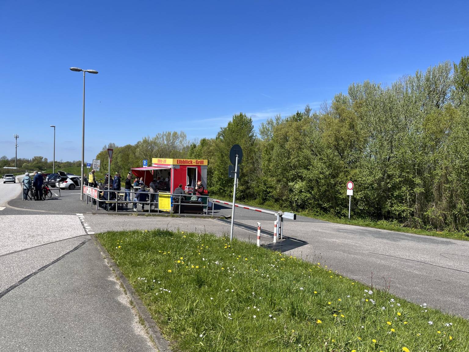 Frisch auf die Flosse: 13 Orte für Fischbrötchen in Hamburg | Genuss-Guide