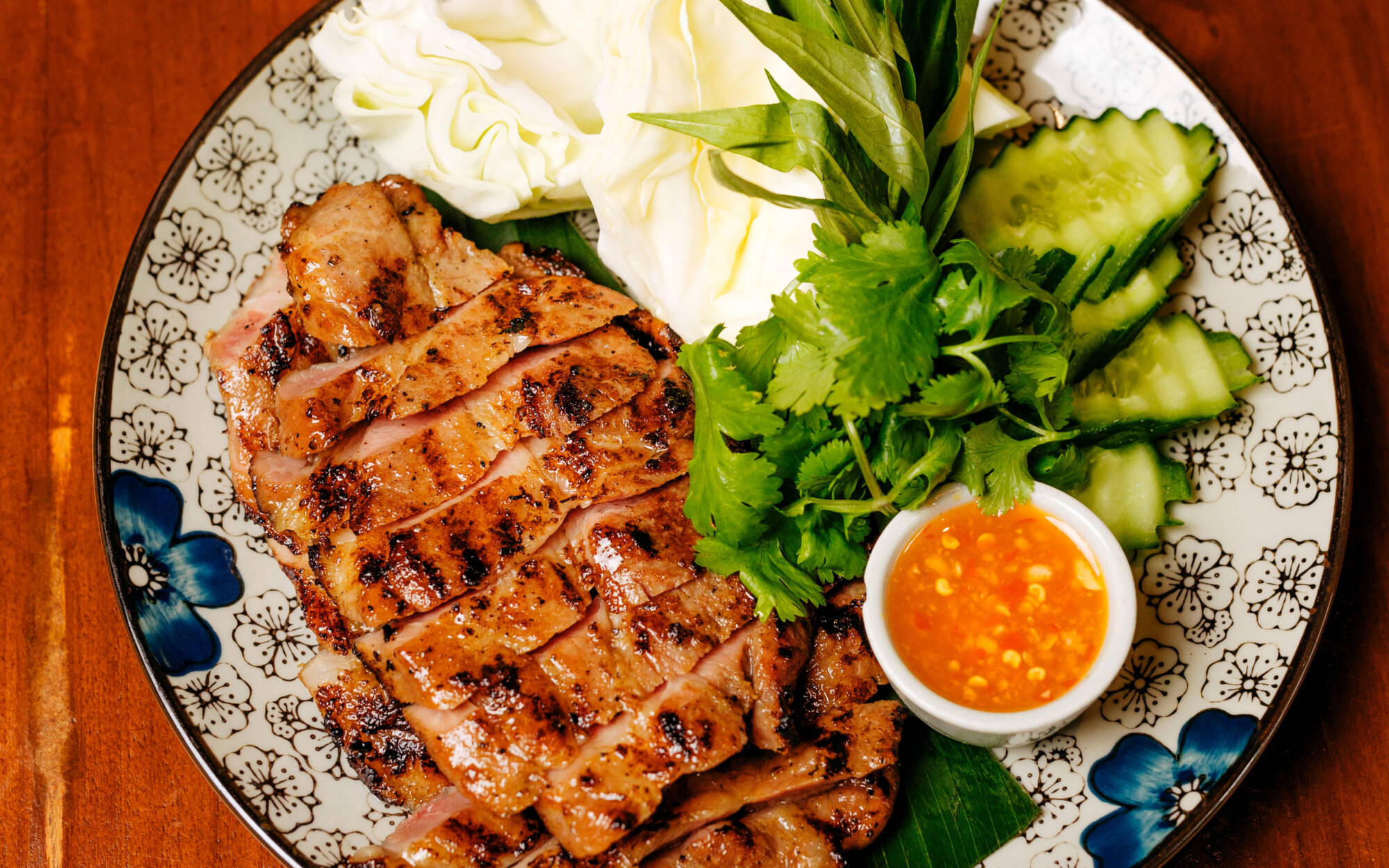 Gegrillter Iberico-Kamm von Jing Jing | Genuss-Guide